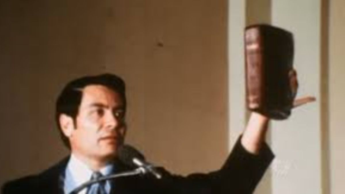 Jim Jones: Cult Massacre: One Day in Jonestown: What's the story behind ...