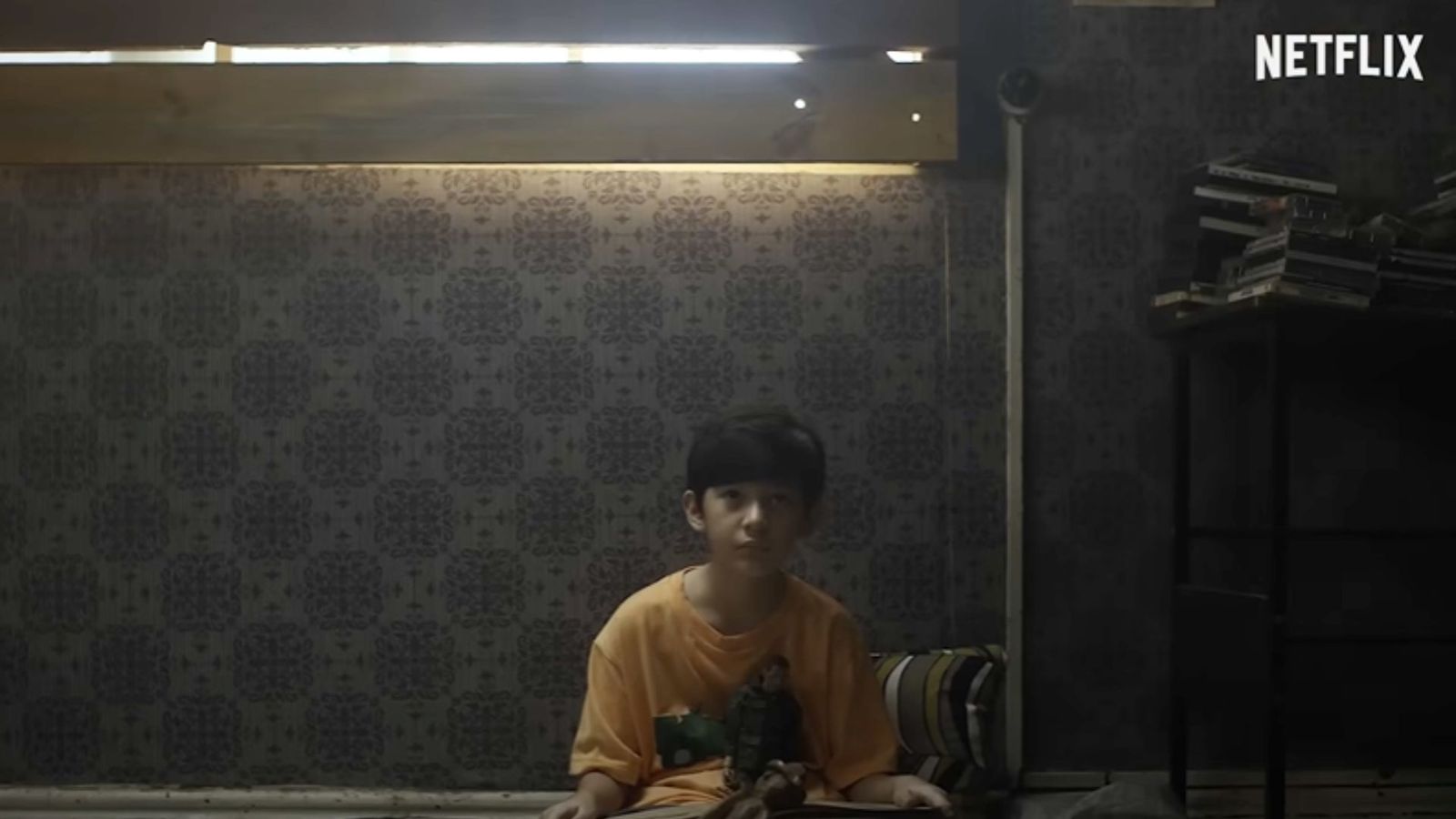 Outside cast and character guide: Who plays whom in the 2024 Netflix ...